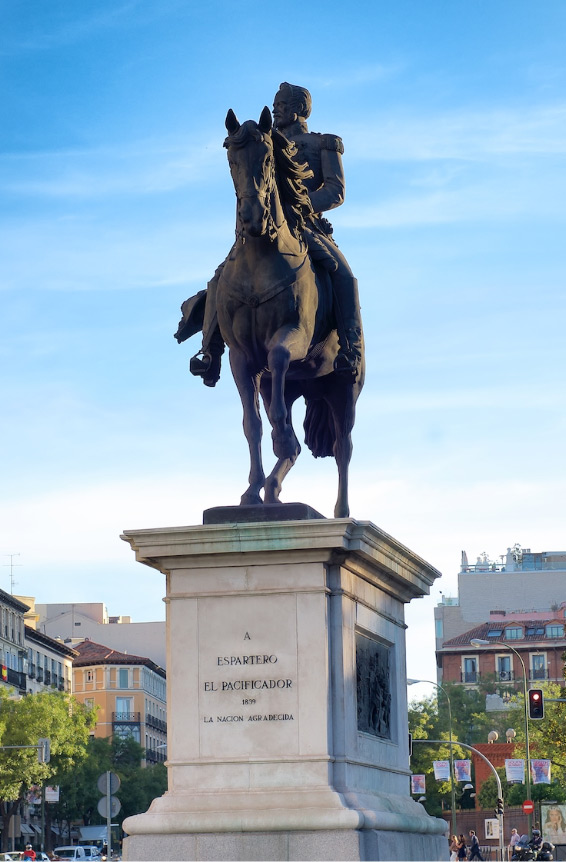 Monumento a Espartero | Landscape of Light